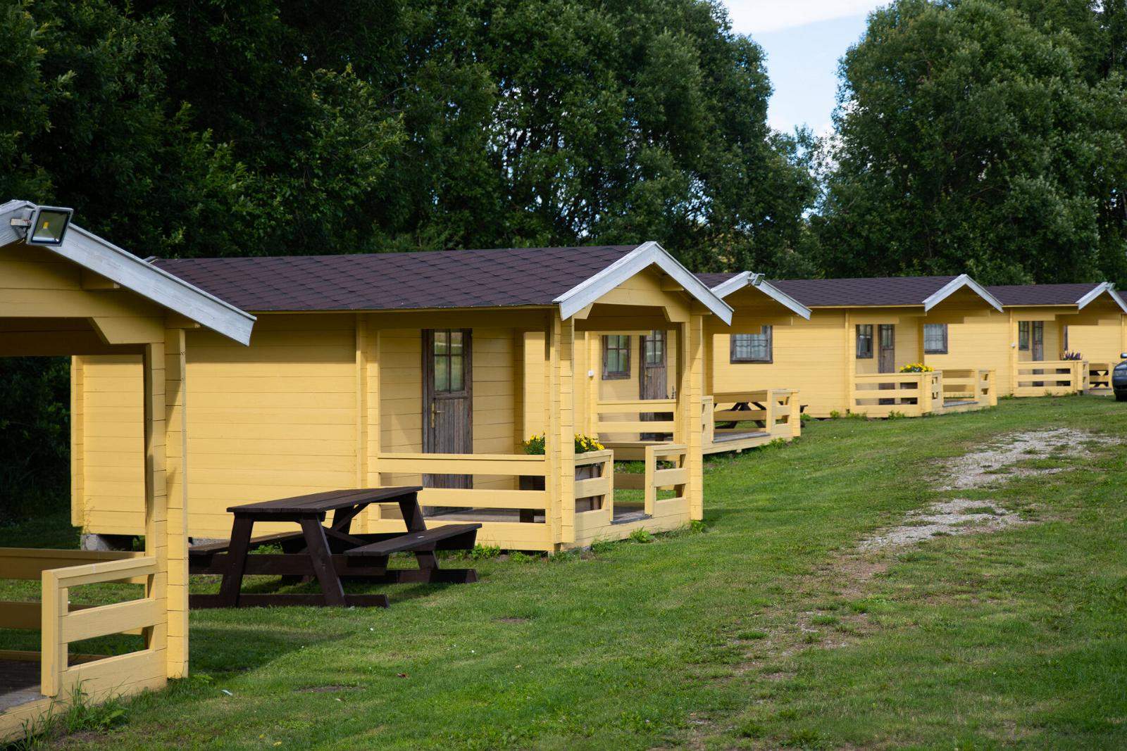 Vembu-Tembumaa karavan ja kämping